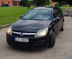 Melns Opel Astra 2005 Rēzekne, ar dzinēja tilpumu 1.60 L un nobraukumu 184 tūkst. km par 1500 €, foto 7 vietnē AUTOMOTO.COM.LV
