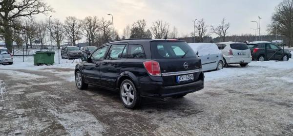 Melns Opel Astra 2006 Valmiera, ar dzinēja tilpumu 1.90 L un nobraukumu 349 tūkst. km par 1250 €, foto 4 vietnē AUTOMOTO.COM.LV