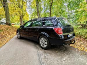 Melns Opel Astra 2006 Rīga, ar dzinēja tilpumu 1.90 L un nobraukumu 281 tūkst. km par 1800 €, foto 6 vietnē AUTOMOTO.COM.LV
