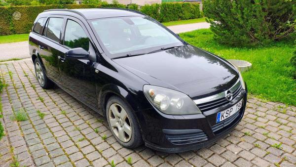 Melns Opel Astra 2006 Kauņa, ar dzinēja tilpumu 1.91 L un nobraukumu 319 tūkst. km par 600 €, foto 3 vietnē AUTOMOTO.COM.LV