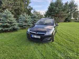 Melns Opel Astra 2006 Liepāja, ar dzinēja tilpumu 1.90 L un nobraukumu 457 tūkst. km par 1000 €, foto 6 vietnē AUTOMOTO.COM.LV