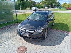 Черный Опель Астра 2006 в Цесис, объемом двигателя 1.90 л и пробегом 351 тыс. км за 1350 €, фото 15 на AUTOMOTO.COM.LV