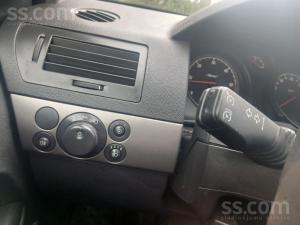 Melns Opel Astra 2006 Cēsis, ar dzinēja tilpumu 1.30 L un nobraukumu 377 tūkst. km par 1000 €, foto 17 vietnē AUTOMOTO.COM.LV