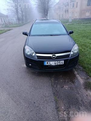 Melns Opel Astra 2006 Jēkabpils, ar dzinēja tilpumu 1.90 L un nobraukumu 371 tūkst. km par 2100 €, foto 10 vietnē AUTOMOTO.COM.LV
