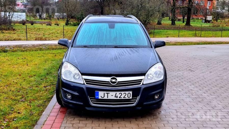 Melns Opel Astra 2007 Cēsis, ar dzinēja tilpumu 1.90 L un nobraukumu 392 tūkst. km par 1950 €, foto 2 vietnē AUTOMOTO.COM.LV