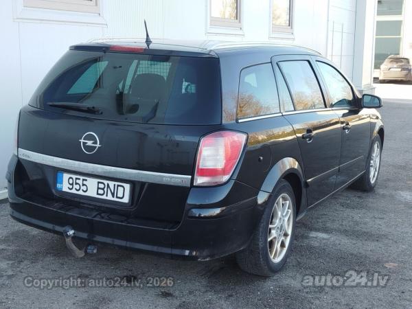 Melns Opel Astra 2007 Tartu, ar dzinēja tilpumu 1.90 L un nobraukumu 341 tūkst. km par 1890 €, foto 6 vietnē AUTOMOTO.COM.LV