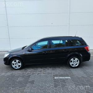 Melns Opel Astra 2007 Rīga, ar dzinēja tilpumu 1.70 L un nobraukumu 373 tūkst. km par 1510 €, foto 5 vietnē AUTOMOTO.COM.LV