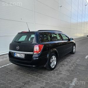Melns Opel Astra 2007 Rīga, ar dzinēja tilpumu 1.70 L un nobraukumu 373 tūkst. km par 1510 €, foto 6 vietnē AUTOMOTO.COM.LV