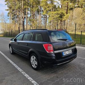 Melns Opel Astra 2007 Rīga, ar dzinēja tilpumu 1.70 L un nobraukumu 373 tūkst. km par 1510 €, foto 8 vietnē AUTOMOTO.COM.LV