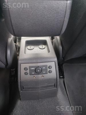 Black Opel Astra 2007 in Tukums, with an engine capacity of 1.90 L and mileage of 254 thousand km for 1750 €, photo 9 on AUTOMOTO.COM.LV