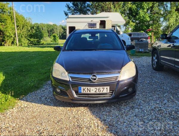 Melns Opel Astra 2007 Rēzekne, ar dzinēja tilpumu 1.70 L un nobraukumu 0 tūkst. km par 1200 €, foto 1 vietnē AUTOMOTO.COM.LV