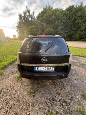 Melns Opel Astra 2007 Cēsis, ar dzinēja tilpumu 1.90 L un nobraukumu 467 tūkst. km par 550 €, foto 5 vietnē AUTOMOTO.COM.LV