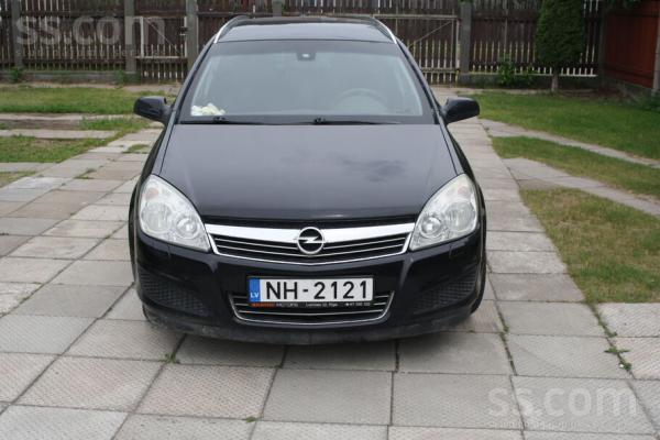 Opel Astra 2007 RÄ«ga vietnÄ Melns Opel Astra 2007 RÄ«ga, ar dzinÄja tilpumu 1.70 L un nobraukumu 289 tÅ«kst. km par 850 ā¬, foto 3 vietnÄ AUTOMOTO.COM.LV