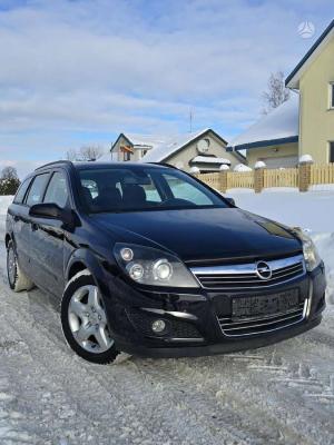 Melns Opel Astra 2008 Utena, ar dzinēja tilpumu 1.60 L un nobraukumu 220 tūkst. km par 1999 €, foto  vietnē AUTOMOTO.COM.LV