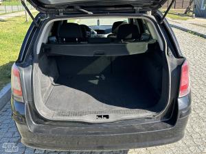 Black Opel Astra 2008 in Klaipeda, with an engine capacity of 1.70 L and mileage of 289 thousand km for 1450 €, photo 15 on AUTOMOTO.COM.LV