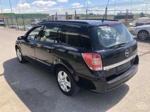 Melns Opel Astra 2008 Marijampole, ar dzinēja tilpumu 1.60 L un nobraukumu 220 tūkst. km par 1650 €, foto 4 vietnē AUTOMOTO.COM.LV