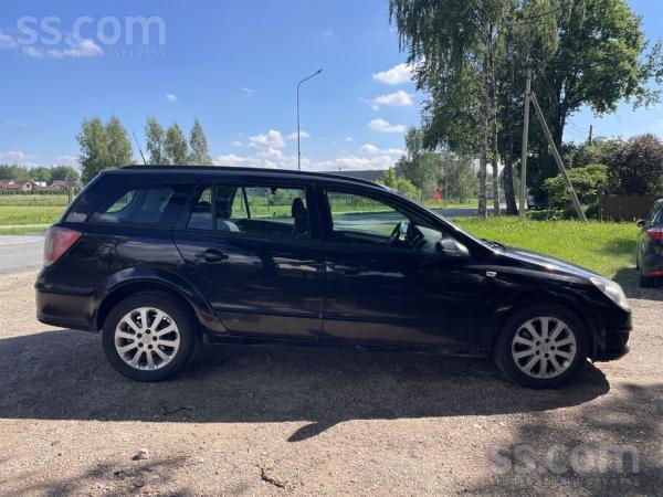 Melns Opel Astra 2008 Rīga, ar dzinēja tilpumu 1.90 L un nobraukumu 430 tūkst. km par 690 €, foto 6 vietnē AUTOMOTO.COM.LV