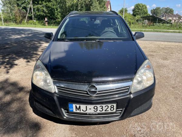 Melns Opel Astra 2008 Rīga, ar dzinēja tilpumu 1.90 L un nobraukumu 430 tūkst. km par 690 €, foto 8 vietnē AUTOMOTO.COM.LV