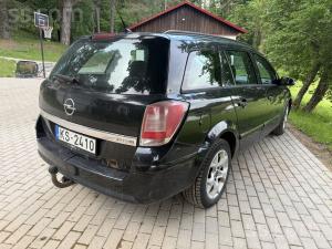 Melns Opel Astra 2008 Kuldīga, ar dzinēja tilpumu 2.00 L un nobraukumu 378 tūkst. km par 1700 €, foto 4 vietnē AUTOMOTO.COM.LV