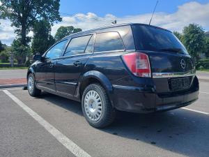 Melns Opel Astra 2008 Kelmė, ar dzinēja tilpumu 1.80 L un nobraukumu 247 tūkst. km par 2750 €, foto 4 vietnē AUTOMOTO.COM.LV