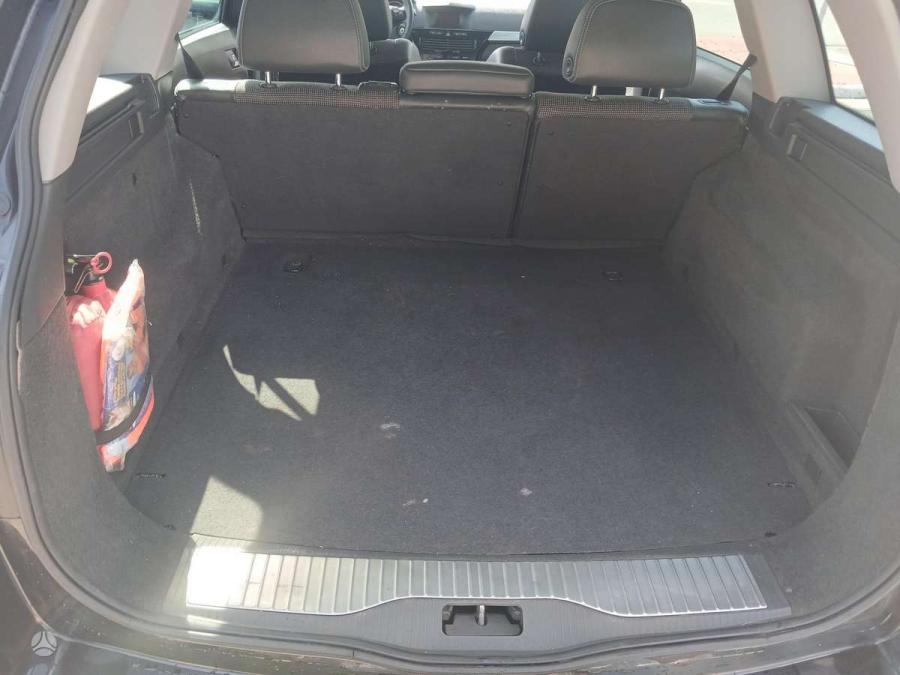 Melns Opel Astra 2008 Kelmė, ar dzinēja tilpumu 1.80 L un nobraukumu 247 tūkst. km par 2750 €, foto 13 vietnē AUTOMOTO.COM.LV