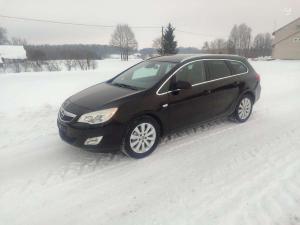 Melns Opel Astra 2011 Kelmė, ar dzinēja tilpumu 1.69 L un nobraukumu 209 tūkst. km par 3500 €, foto  vietnē AUTOMOTO.COM.LV