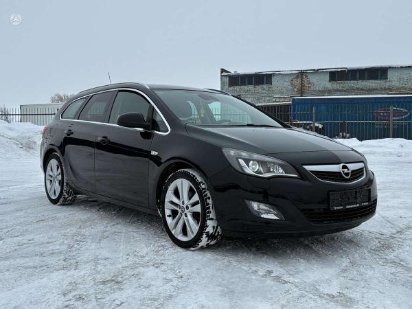 Melns Opel Astra 2011 Marijampole, ar dzinēja tilpumu 1.36 L un nobraukumu 239 tūkst. km par 2899 €, foto 1 vietnē AUTOMOTO.COM.LV
