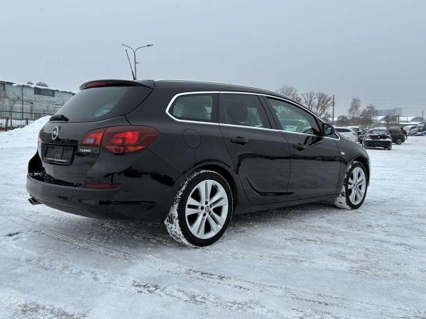 Melns Opel Astra 2011 Marijampole, ar dzinēja tilpumu 1.36 L un nobraukumu 239 tūkst. km par 2899 €, foto 6 vietnē AUTOMOTO.COM.LV