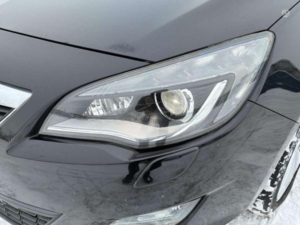 Melns Opel Astra 2011 Marijampole, ar dzinēja tilpumu 1.36 L un nobraukumu 239 tūkst. km par 2899 €, foto 7 vietnē AUTOMOTO.COM.LV