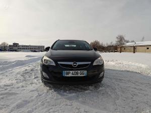 Melns Opel Astra 2011 Tauragė, ar dzinēja tilpumu 1.96 L un nobraukumu 236 tūkst. km par 2950 €, foto 12 vietnē AUTOMOTO.COM.LV