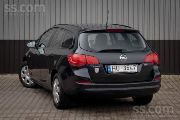 Melns Opel Astra 2011 Talsi, ar dzinēja tilpumu 1.70 L un nobraukumu 243 tūkst. km par 3390 €, foto 4 vietnē AUTOMOTO.COM.LV