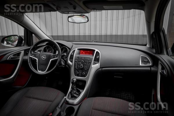 Melns Opel Astra 2011 Talsi, ar dzinēja tilpumu 1.70 L un nobraukumu 243 tūkst. km par 3390 €, foto 8 vietnē AUTOMOTO.COM.LV