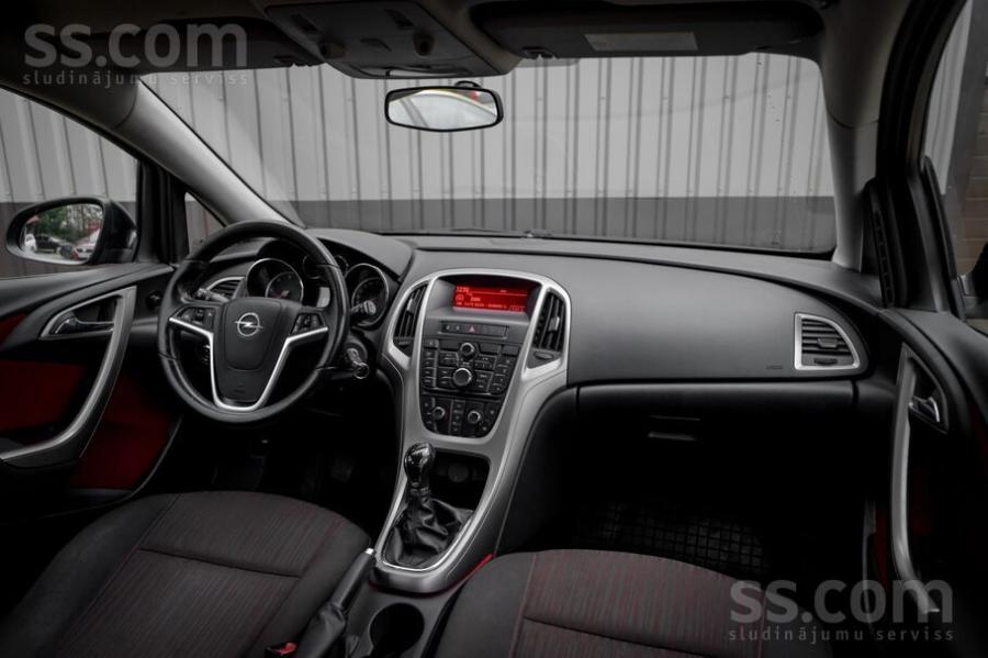 Melns Opel Astra 2011 Talsi, ar dzinēja tilpumu 1.70 L un nobraukumu 243 tūkst. km par 3390 €, foto 9 vietnē AUTOMOTO.COM.LV