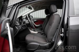 Melns Opel Astra 2011 Talsi, ar dzinēja tilpumu 1.70 L un nobraukumu 243 tūkst. km par 3390 €, foto 10 vietnē AUTOMOTO.COM.LV