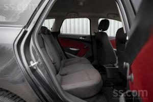 Melns Opel Astra 2011 Talsi, ar dzinēja tilpumu 1.70 L un nobraukumu 243 tūkst. km par 3390 €, foto 12 vietnē AUTOMOTO.COM.LV
