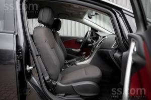 Melns Opel Astra 2011 Talsi, ar dzinēja tilpumu 1.70 L un nobraukumu 243 tūkst. km par 3390 €, foto 13 vietnē AUTOMOTO.COM.LV