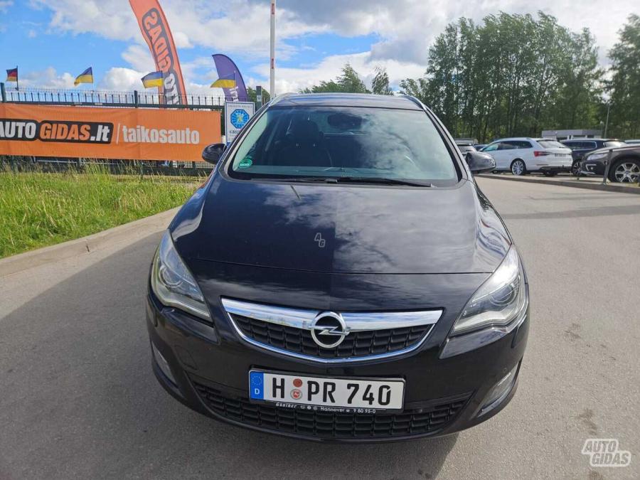 Melns Opel Astra 2011 Kauņa, ar dzinēja tilpumu 1.70 L un nobraukumu 218 tūkst. km par 3850 €, foto 8 vietnē AUTOMOTO.COM.LV