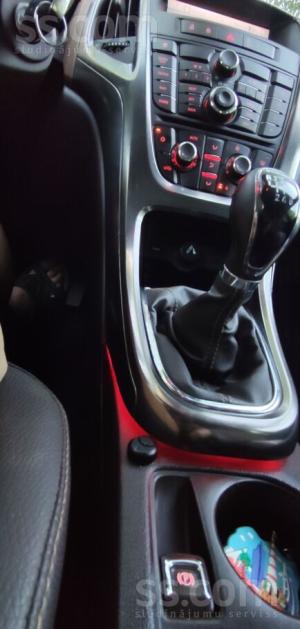 Melns Opel Astra 2011 Jēkabpils, ar dzinēja tilpumu 1.40 L un nobraukumu 352 tūkst. km par 1790 €, foto 15 vietnē AUTOMOTO.COM.LV
