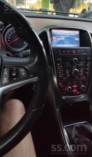 Melns Opel Astra 2011 Jēkabpils, ar dzinēja tilpumu 1.40 L un nobraukumu 352 tūkst. km par 1790 €, foto 16 vietnē AUTOMOTO.COM.LV