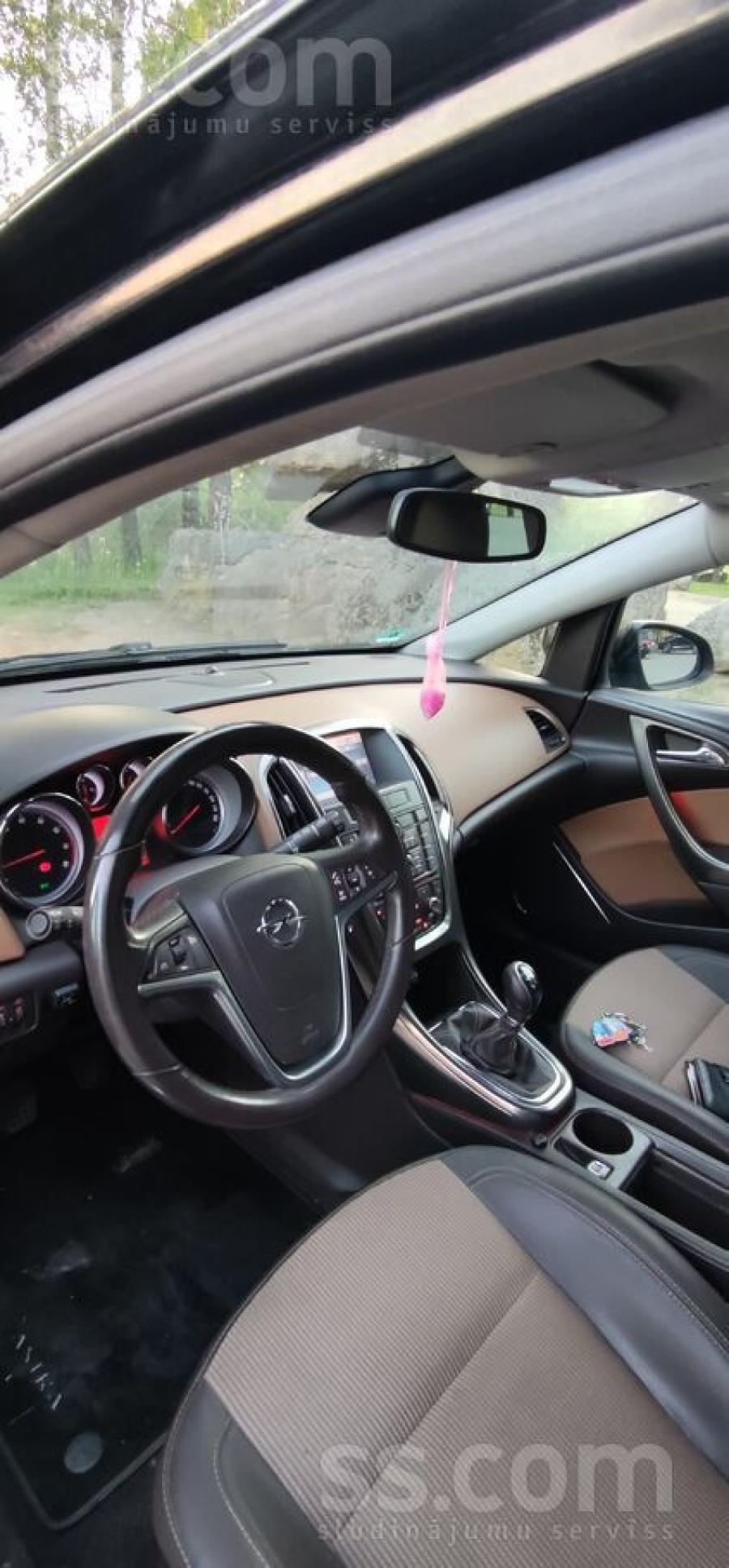 Melns Opel Astra 2011 Jēkabpils, ar dzinēja tilpumu 1.40 L un nobraukumu 352 tūkst. km par 1790 €, foto 20 vietnē AUTOMOTO.COM.LV