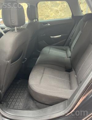 Melns Opel Astra 2011 Cēsis, ar dzinēja tilpumu 1.70 L un nobraukumu 352 tūkst. km par 2600 €, foto 7 vietnē AUTOMOTO.COM.LV