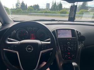 Melns Opel Astra 2011 Tallina, ar dzinēja tilpumu 0.00 L un nobraukumu 0 tūkst. km par 5200 €, foto 13 vietnē AUTOMOTO.COM.LV