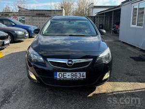 Melns Opel Astra 2011 Daugavpils, ar dzinēja tilpumu 1.40 L un nobraukumu 243 tūkst. km par 4450 €, foto 6 vietnē AUTOMOTO.COM.LV