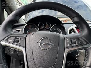 Melns Opel Astra 2011 Daugavpils, ar dzinēja tilpumu 1.40 L un nobraukumu 243 tūkst. km par 4450 €, foto 13 vietnē AUTOMOTO.COM.LV