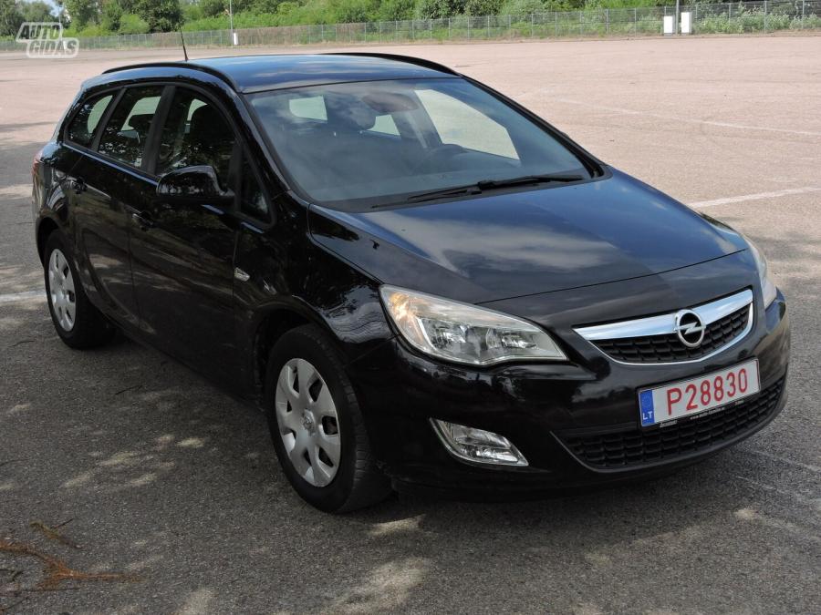 Melns Opel Astra 2011 Marijampole, ar dzinēja tilpumu 1.70 L un nobraukumu 228 tūkst. km par 3050 €, foto 3 vietnē AUTOMOTO.COM.LV