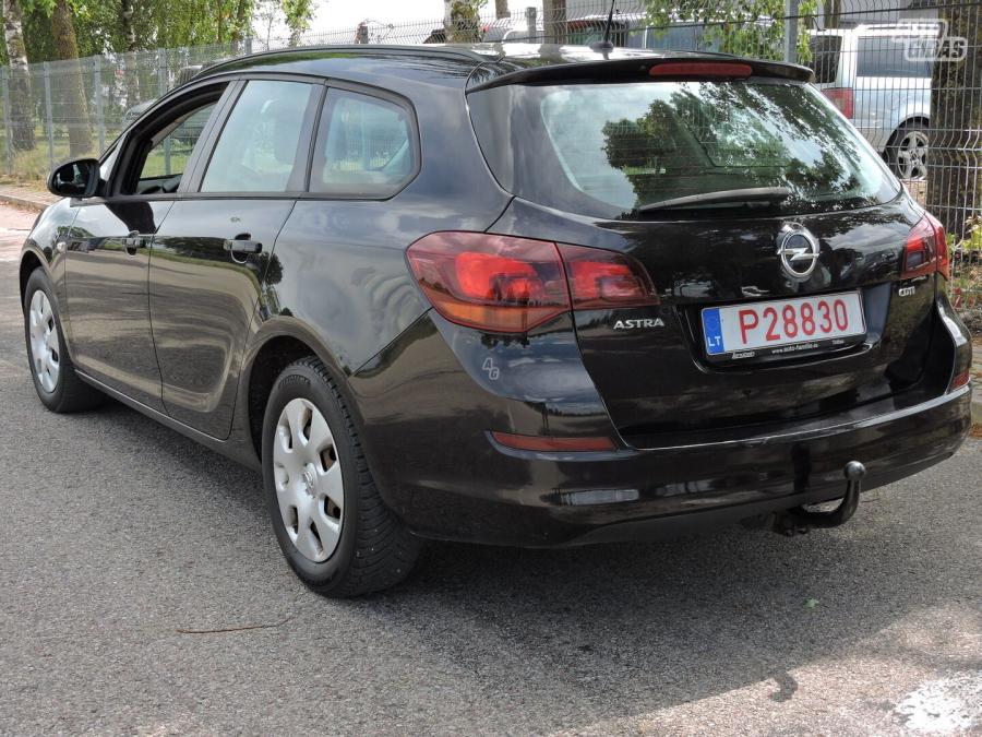 Melns Opel Astra 2011 Marijampole, ar dzinēja tilpumu 1.70 L un nobraukumu 228 tūkst. km par 2950 €, foto 5 vietnē AUTOMOTO.COM.LV