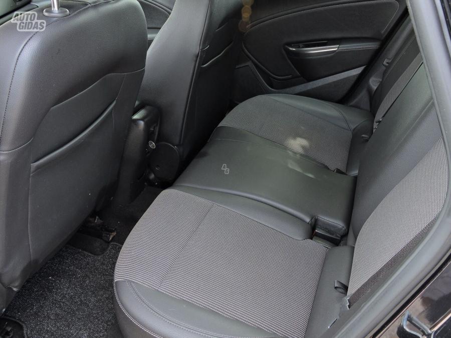 Melns Opel Astra 2011 Marijampole, ar dzinēja tilpumu 1.70 L un nobraukumu 228 tūkst. km par 2950 €, foto 8 vietnē AUTOMOTO.COM.LV