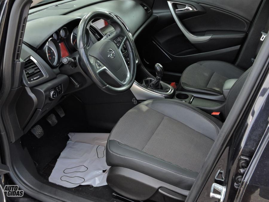 Melns Opel Astra 2011 Marijampole, ar dzinēja tilpumu 1.70 L un nobraukumu 228 tūkst. km par 2950 €, foto 10 vietnē AUTOMOTO.COM.LV