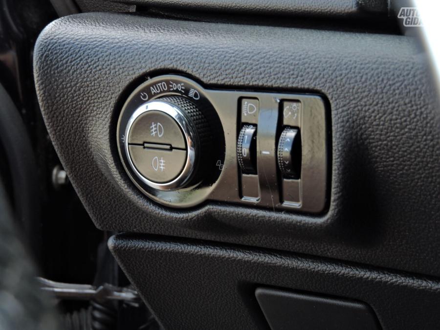 Melns Opel Astra 2011 Marijampole, ar dzinēja tilpumu 1.70 L un nobraukumu 228 tūkst. km par 2950 €, foto 11 vietnē AUTOMOTO.COM.LV
