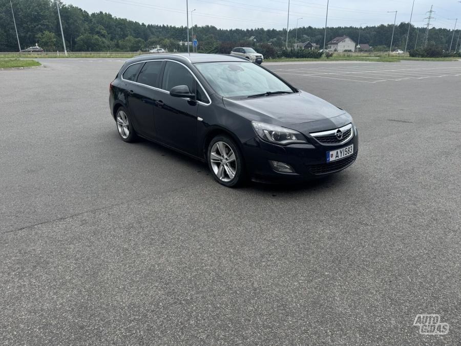 Melns Opel Astra 2011 Kauņa, ar dzinēja tilpumu 2.00 L un nobraukumu 370 tūkst. km par 3200 €, foto 3 vietnē AUTOMOTO.COM.LV